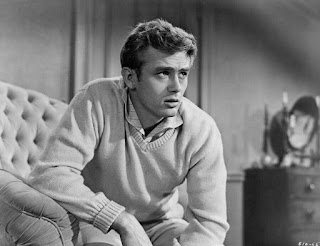 33 Iconic James Dean Pictures That Show The Man Behind The ‘Rebel’