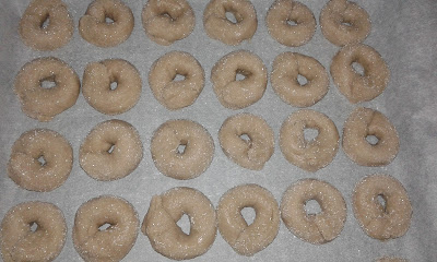 Busy mum's notes: Italian red wine cookies recipe