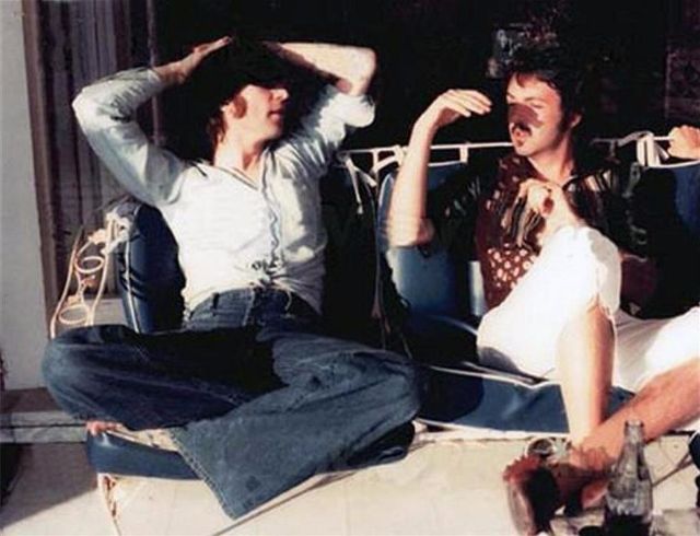 The Last Photos of John Lennon and Other Beatles' Members Together ...