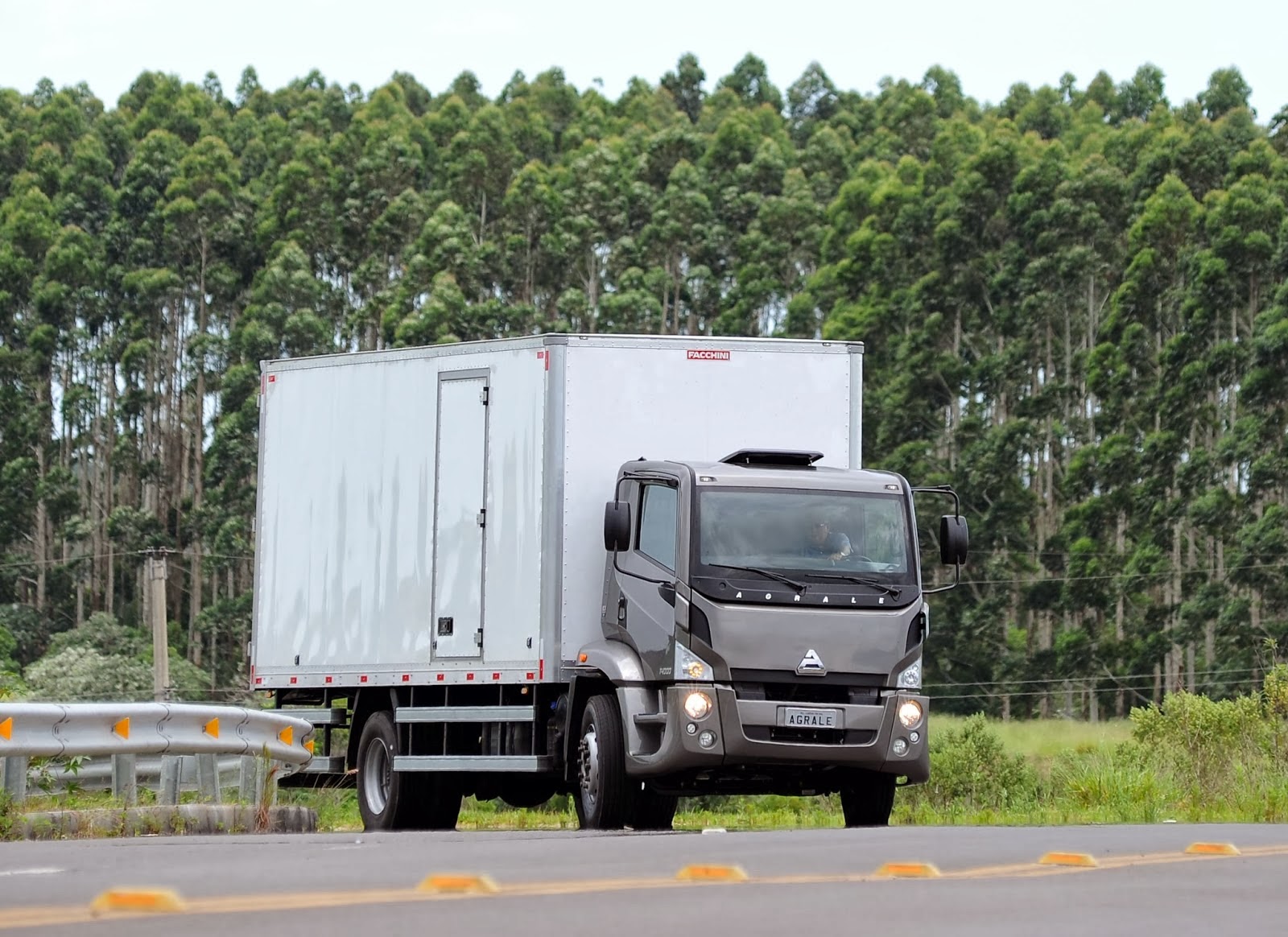 Agrale apresenta sua linha completa