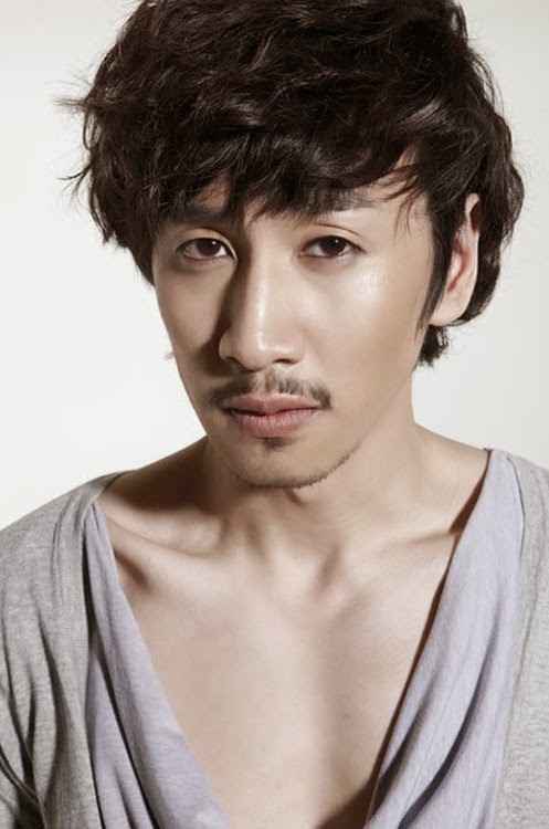 Biografi dan Koleksi Foto Lee Kwang-soo | Profil Bintang Korea
