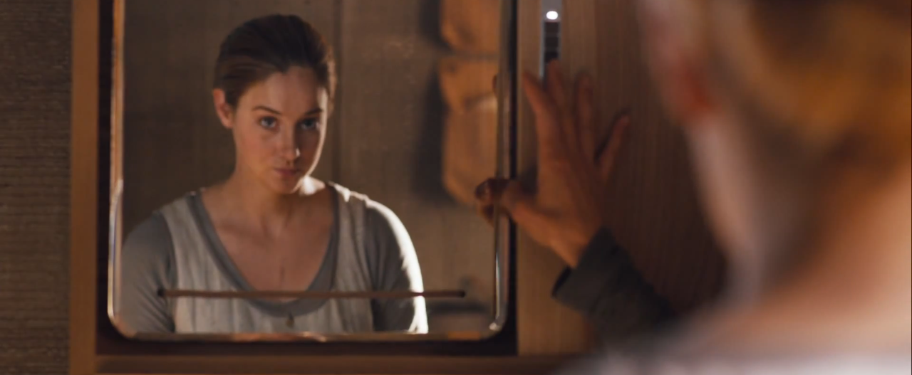 The Divergent Life: We Break Down the DIVERGENT Trailer Scene by Scene ...