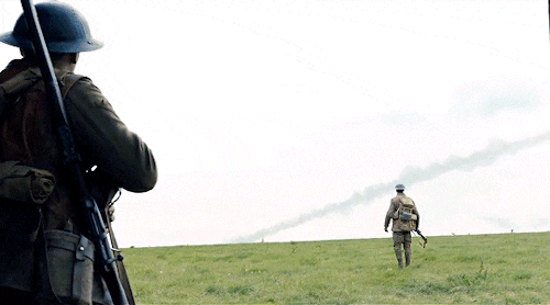 Escarbina - Dejando sello: 1917: CON EL ÚLTIMO HOMBRE QUE QUEDE EN PIE