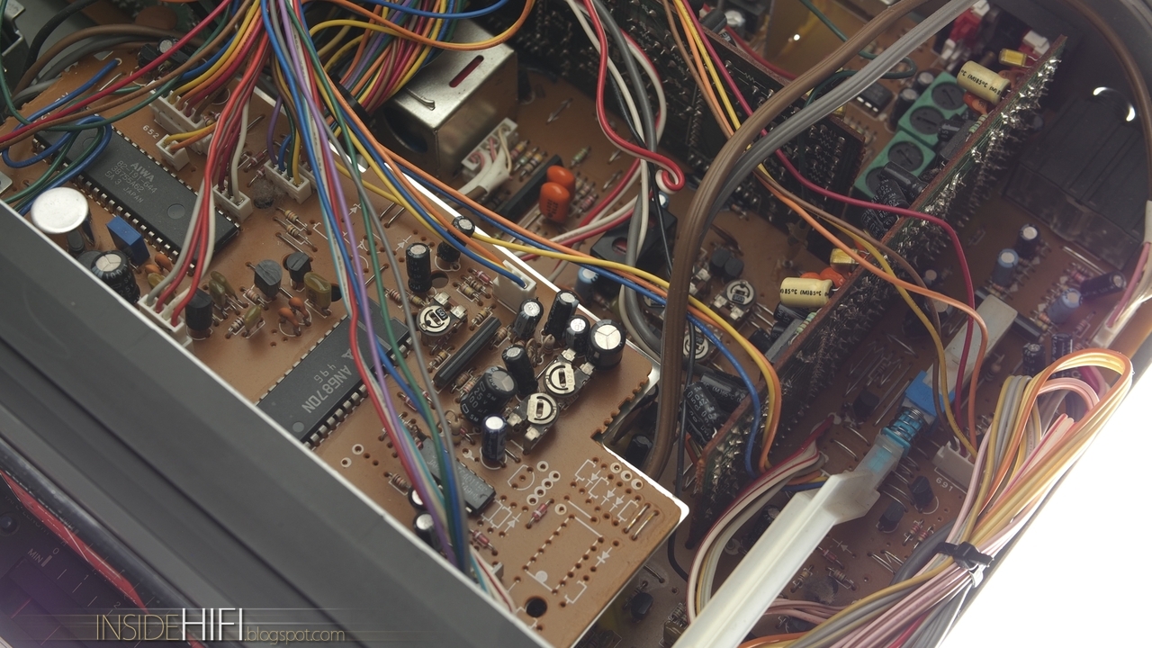 Inside Hi-Fi: Aiwa AD-F770 (AD-F770E)