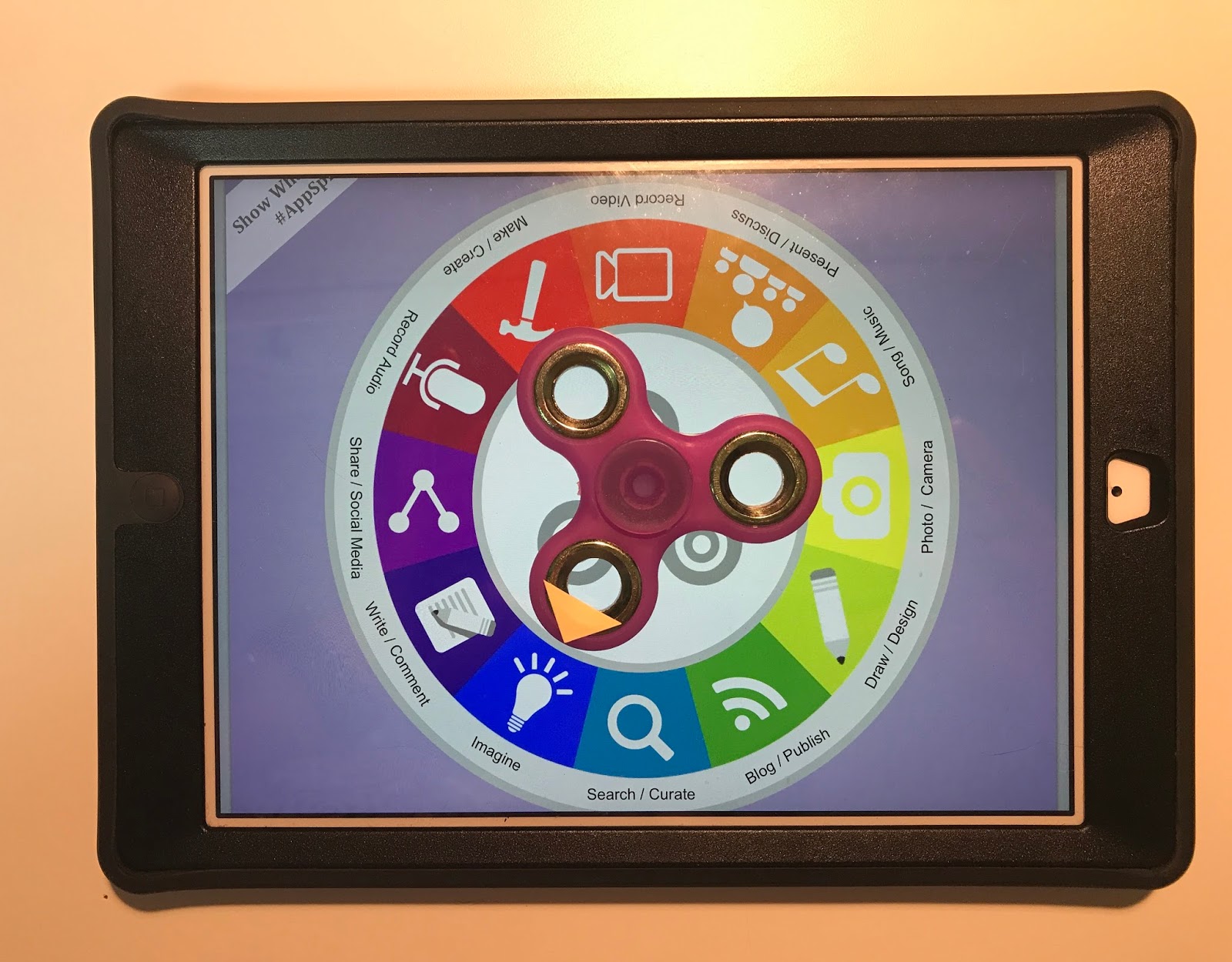 MussleBytes: The Invasion of the Fidget Spinner