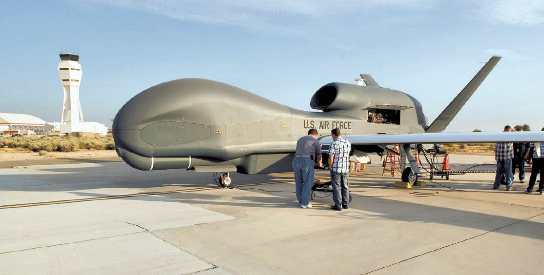 SI VIS PACEM, PARA BELLUM: Il Northrop Grumman RQ-4 Global Hawk è un ...
