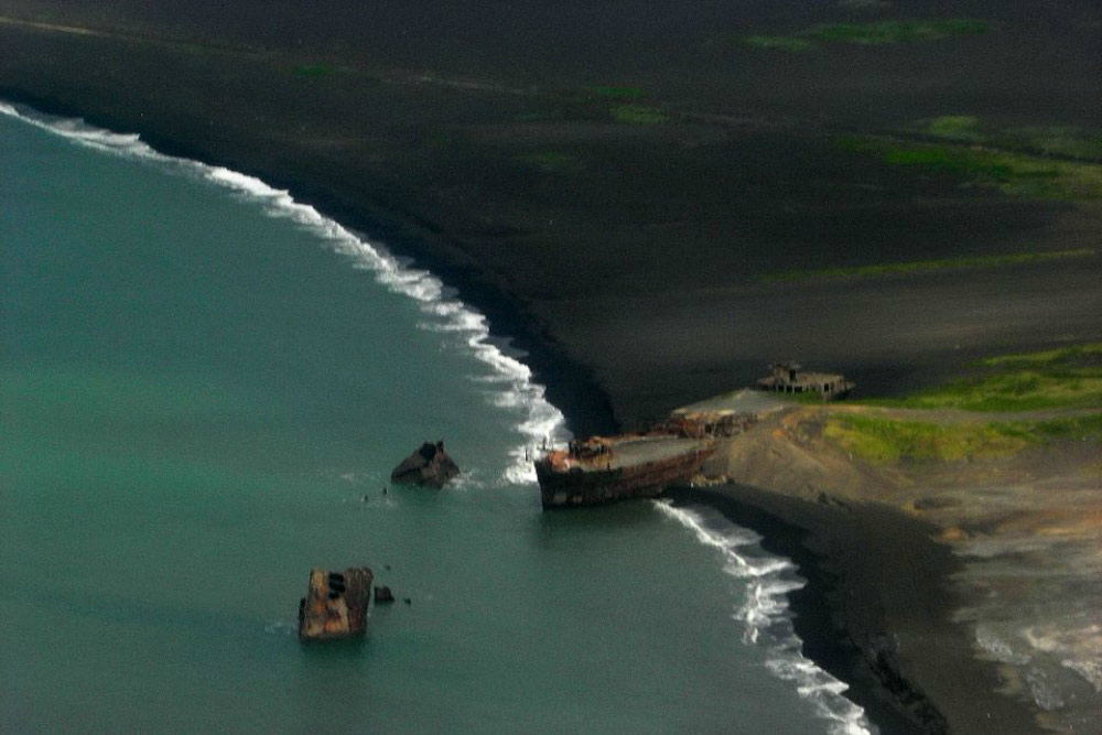 World War II in Pictures: The Ghost Ships of Iwo Jima