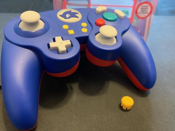 PDP LANZARA UN JOYSTICK ESTILO GAMECUBE DE SONIC PARA LA SWITCH