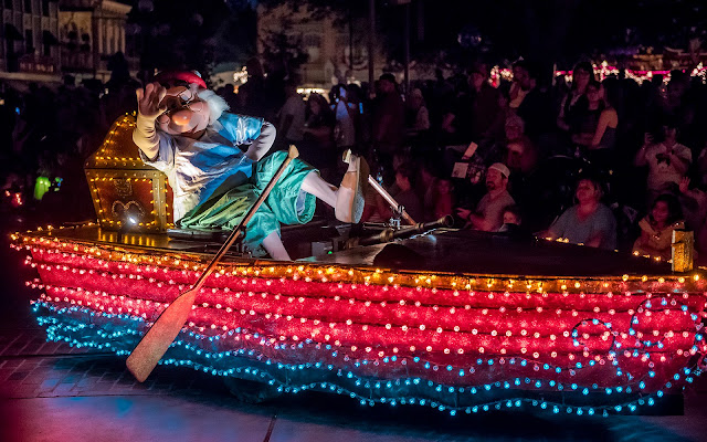 The Returning Electrical Parade (Again)