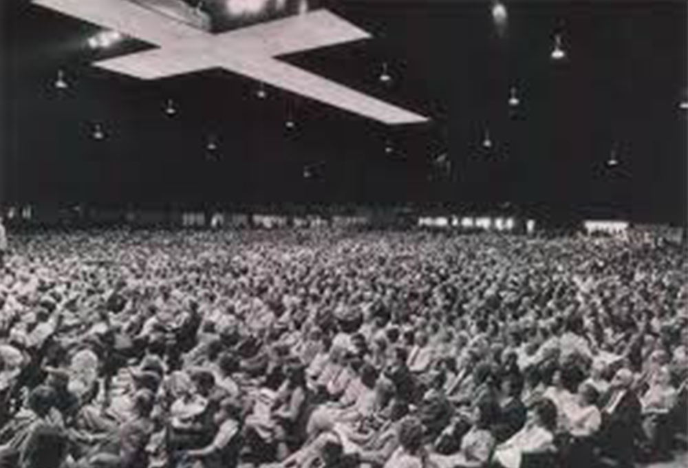 Large Church Trends: What Church Was America’s First Megachurch?