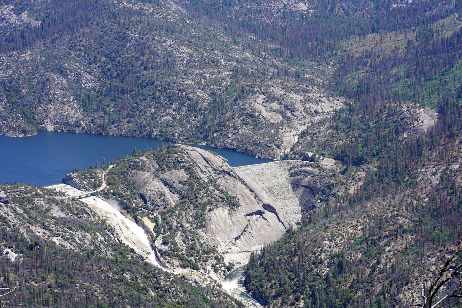 Mid Sierra Musings: Mile High Overlook and Mammoth Pool Reservoir