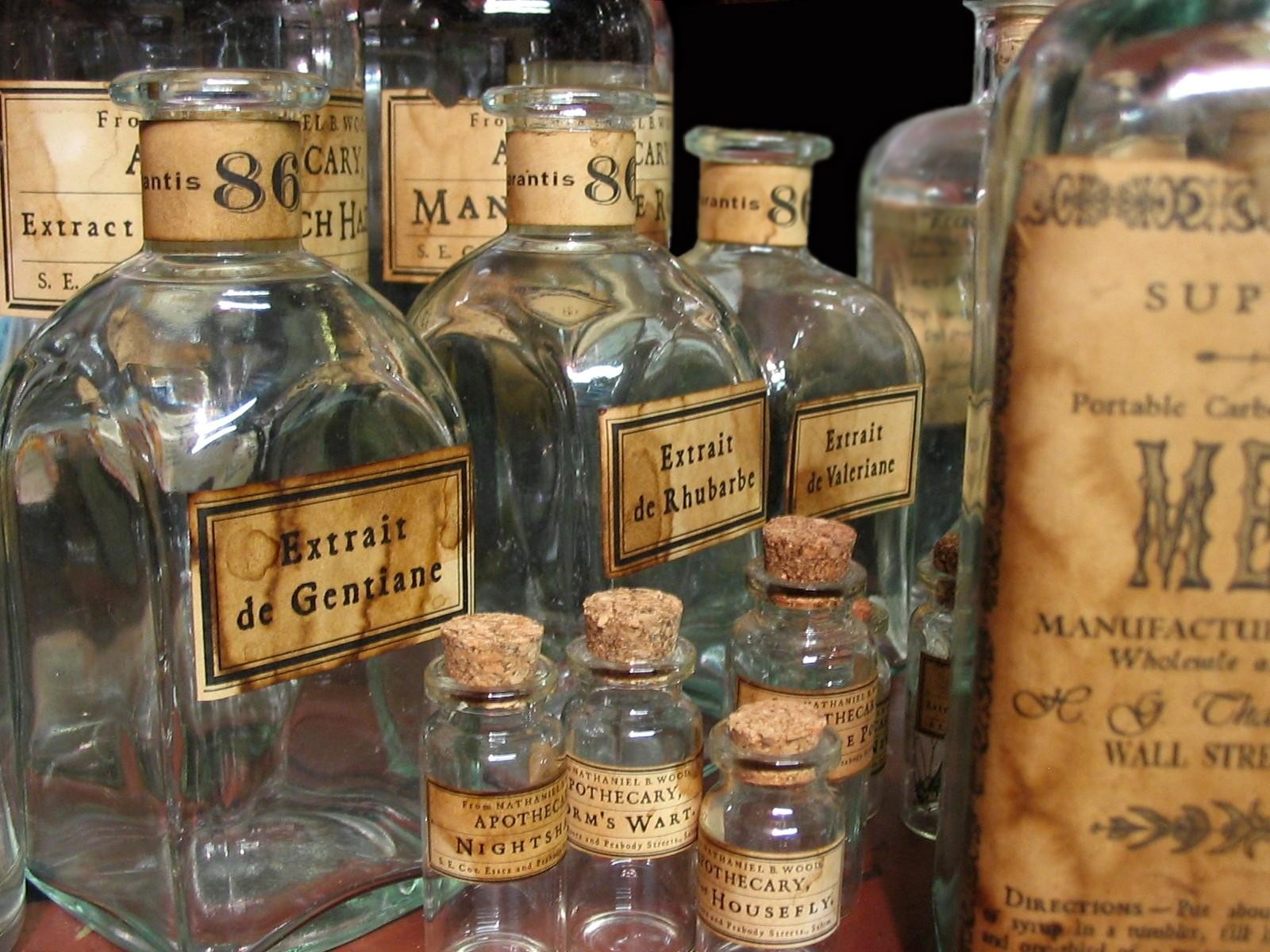 Daryl McMahon: Apothecary bottles and labels