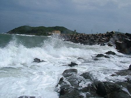 Đảo lịch sử Hòn La