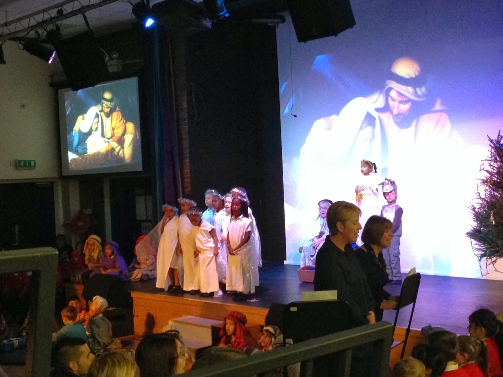 Headteacher's blog: Key Stage 1 Christmas nativity