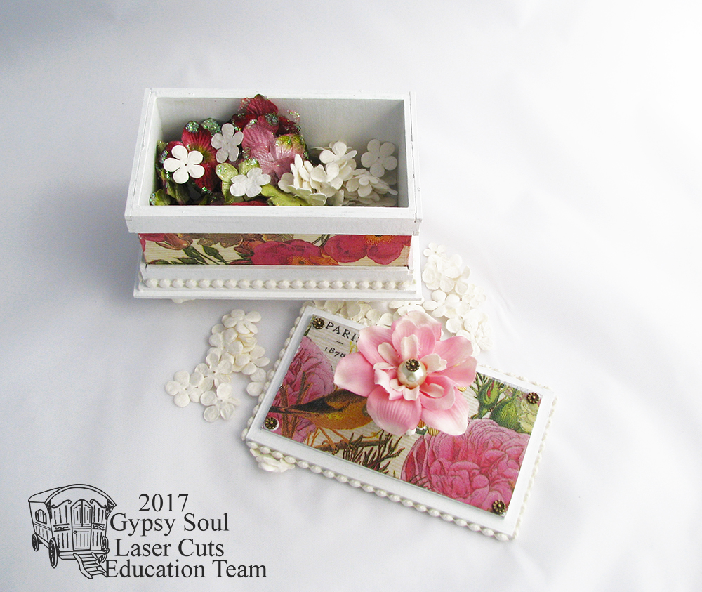 CackleAndHoot: Pretty Spring Flower Treasure Chest