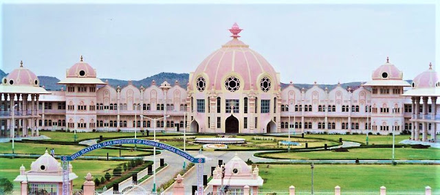Sathya Sai with Students: Inauguration of Sri Sathya Sai Institute of ...
