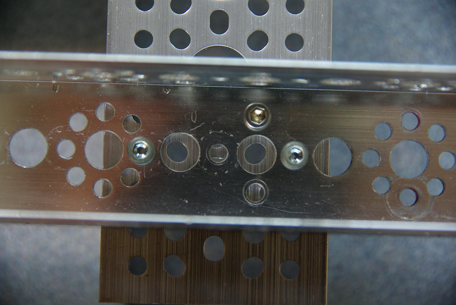 GoBilda with Tetrix: Basic Pattern Overlap: Channel