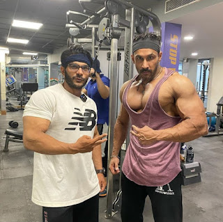 Bodybuilder Tarun Gill Biography - youtuber tarun gill wiki, wife ...