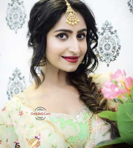 Debjani Deghuria Odia Actress Height, Weight, Age, Photos, Family ...