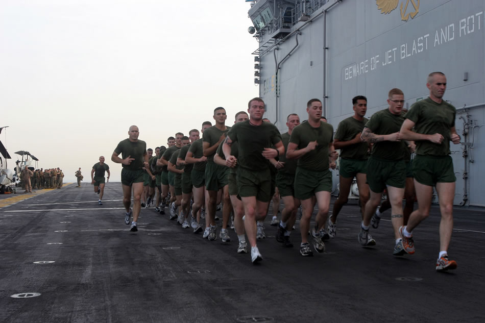 beijingbikes: Marines physical training uniform