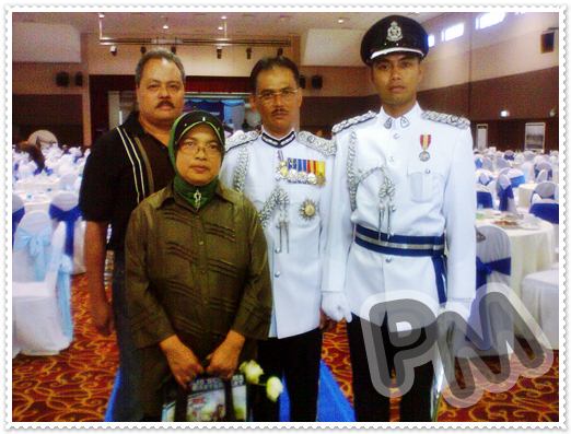 Aku Kini Seorang Inspektor Polis | Pendamba Mawar