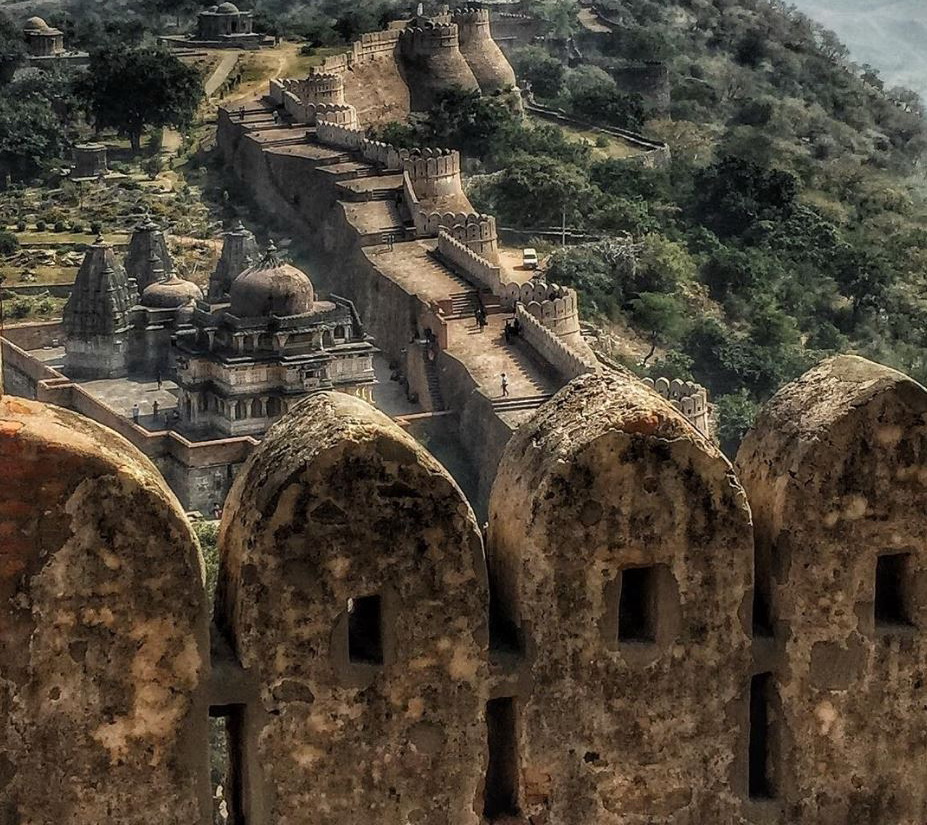 Hidden and little known places: The Great Wall Of India