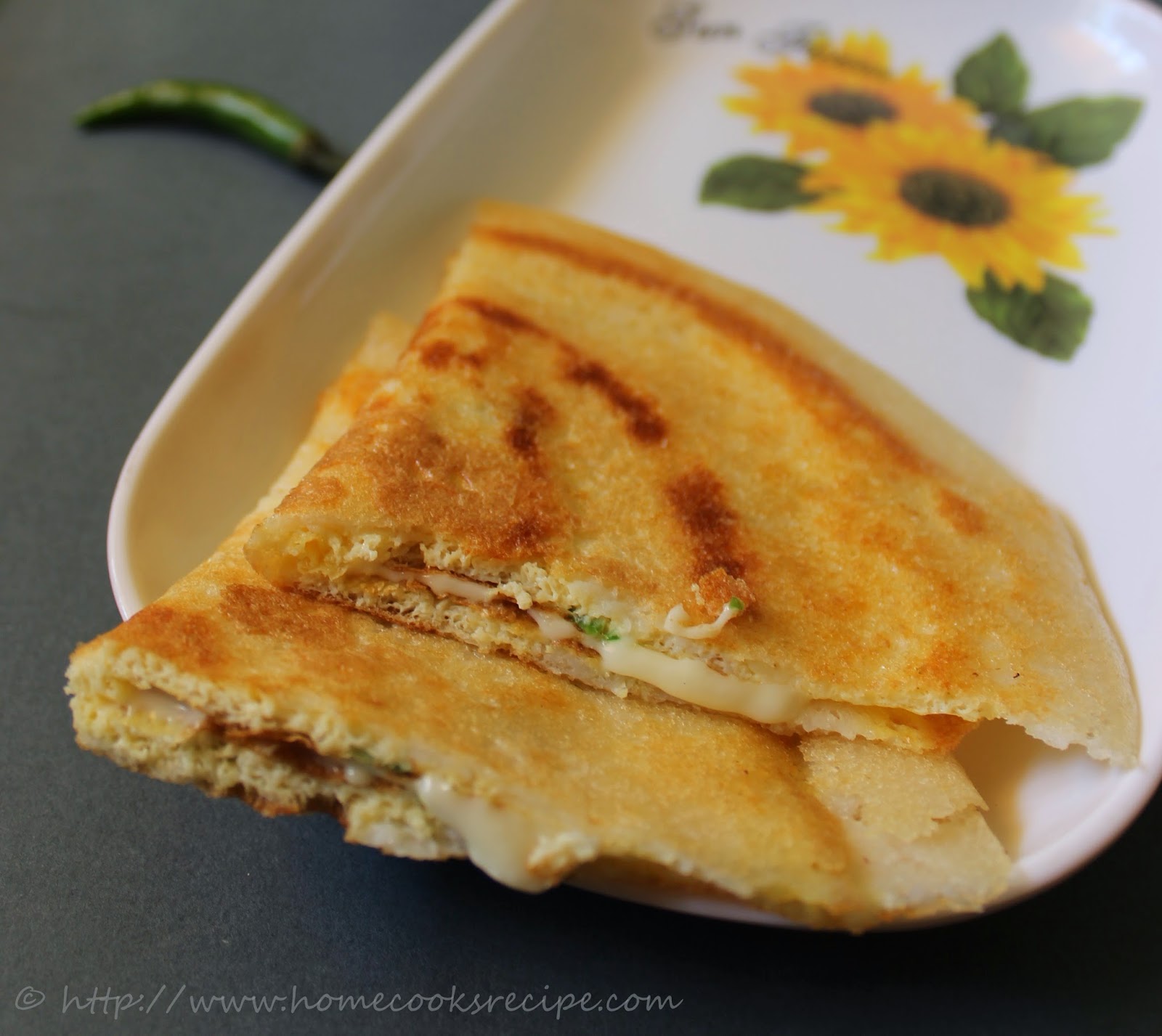 Egg Cheese Dosa | Home Cooks Recipe