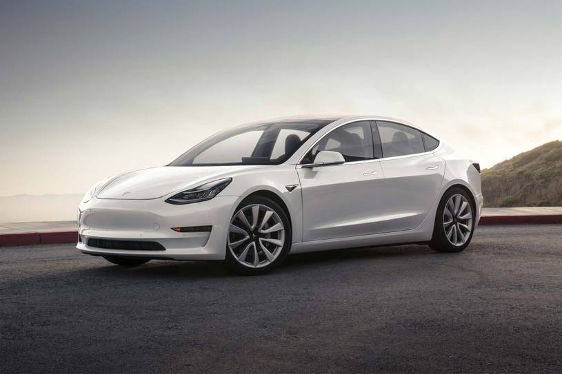 Berapa sih Harga Mobil Listrik Tesla? Nih Ulasan Lengkapnya - EVOTOMOTIF