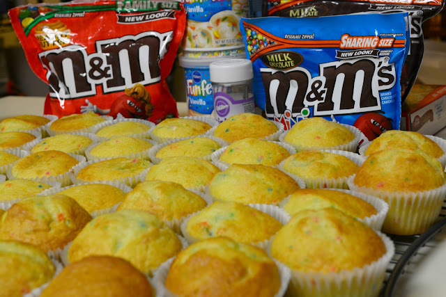 Classy Event Organizer: Galaxy Cupcakes: How To