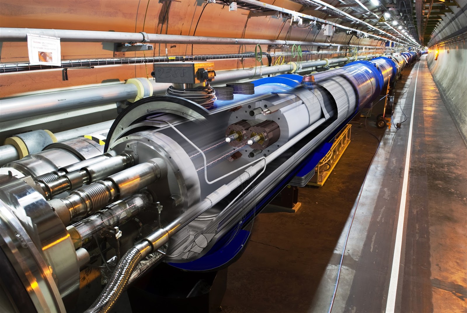 Sabine Hossenfelder: Backreaction: No, a next larger particle collider ...