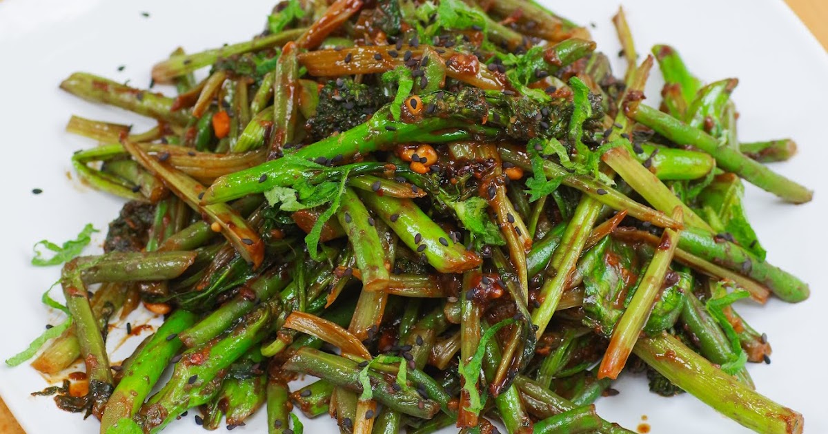 Tamarind Peanut Stir-Fried Greens |Euphoric Vegan