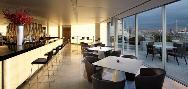 Radio Rooftop Bar "Me" Hotel London | Norman Foster - Ministerio de diseño