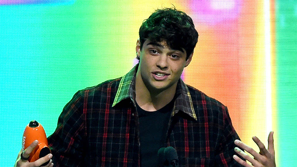 NickALive!: JoJo Siwa, Noah Centineo Take on Bullying at Kids’ Choice ...