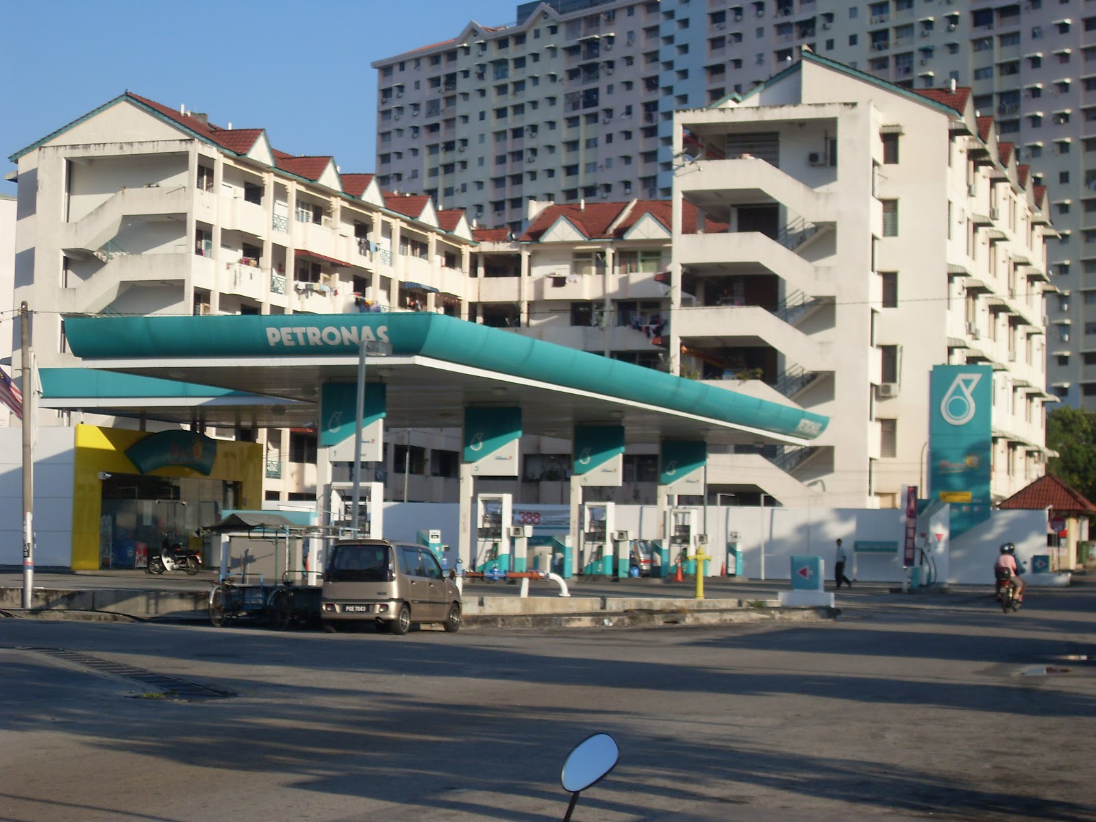 PERUMAHAN DAN HARTANAH.