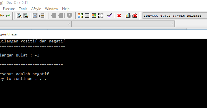 program dev c++: Program C++ Menentukan Bilangan Positif dan Negatif