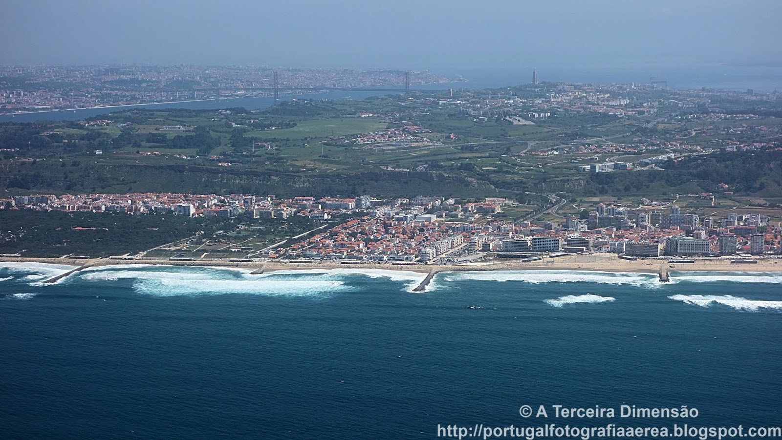 A Terceira Dimensão: Costa de Caparica