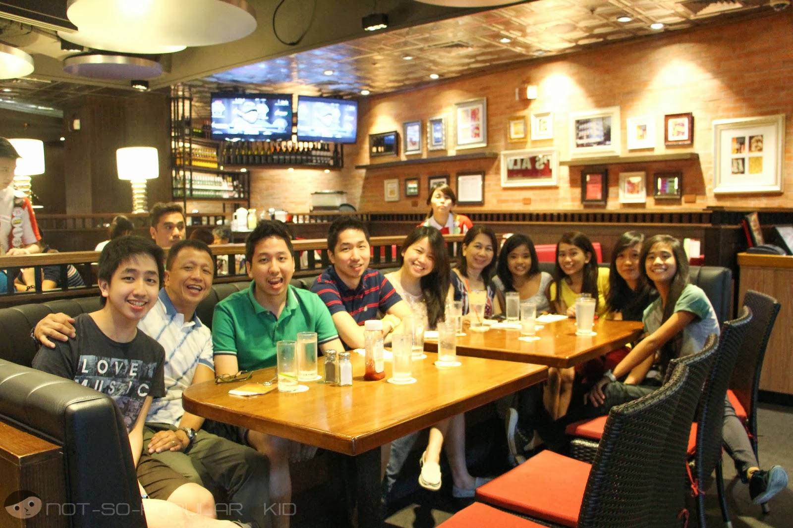 TGI Friday's New Branch in Greenbelt 3, Makati - A Not-So-Popular Kid ...