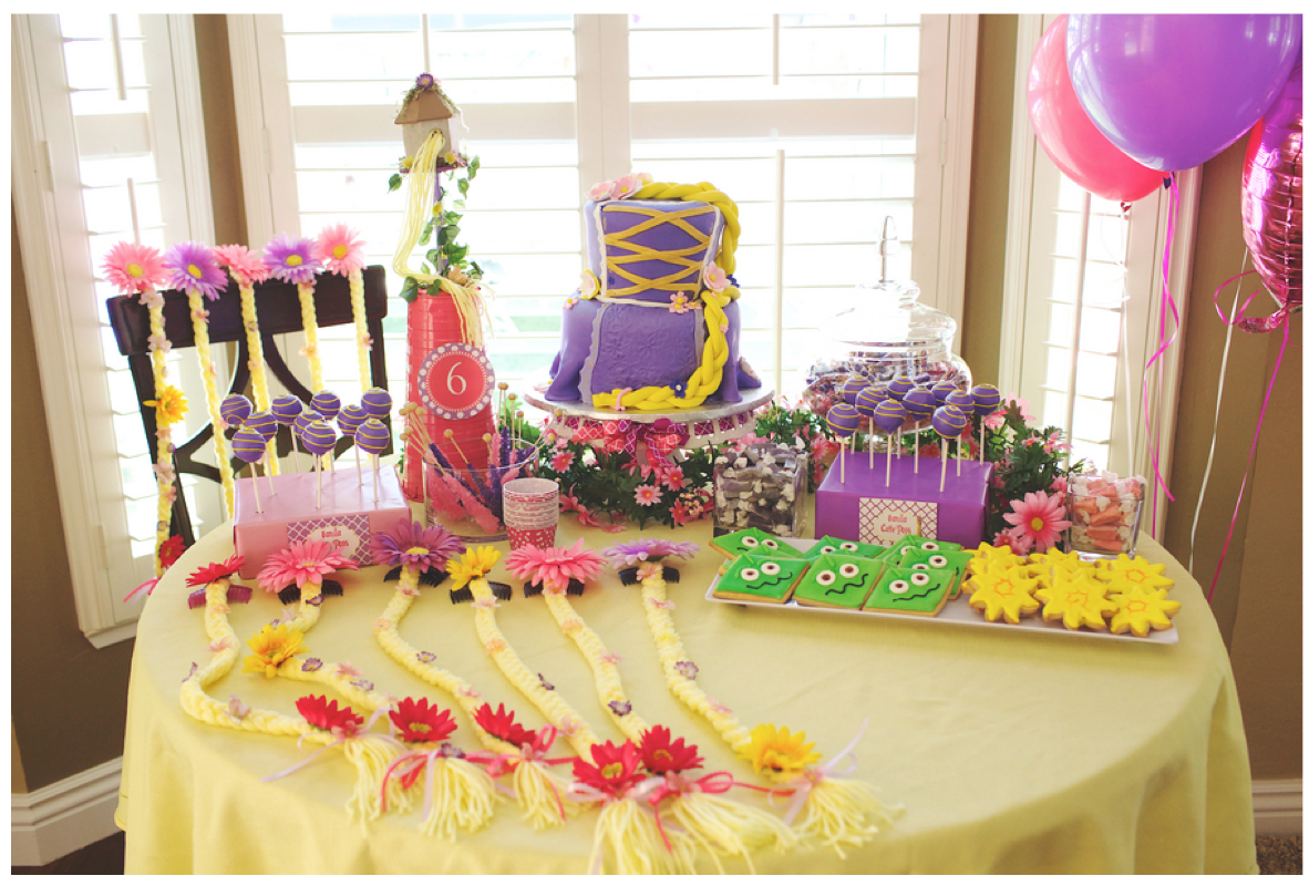 Home Confetti: TERRIFIC TANGLED PARTY