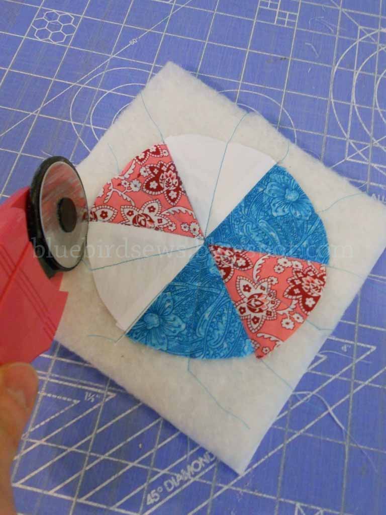 DIY Pincushion Tutorial & Pattern ~ Free-Tutorial.net