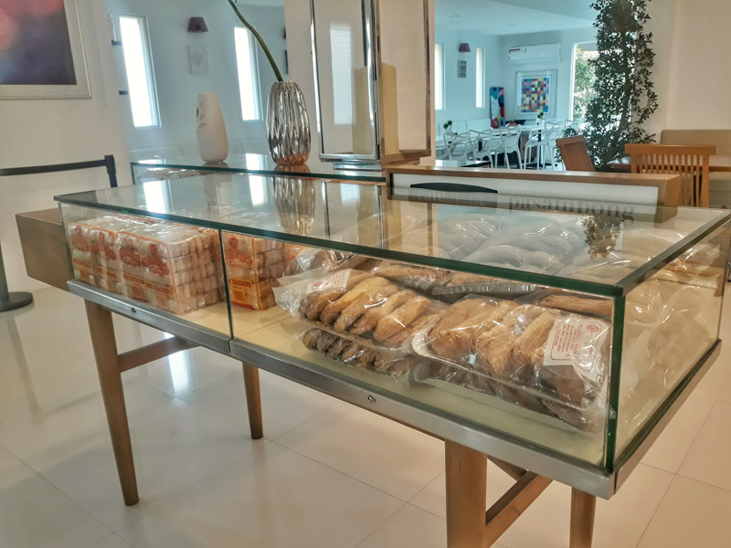 Cafe Mira Olongapo - A Cozy Cafe' Near Subic Bay | Playing Tourist