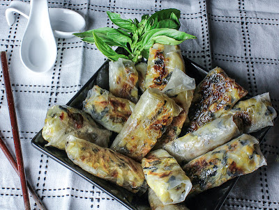 the wren and rabbit: baked rice paper rolls