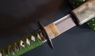 도검: 일본도 antique sword lotus leaves and lotus flower katana