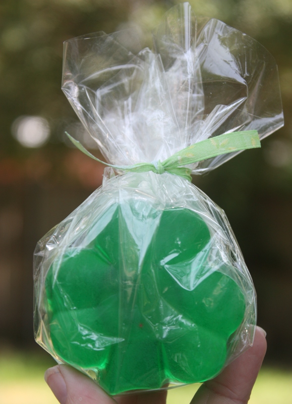 Christy Robbins: Saint Patrick's Day: Shamrock Soap