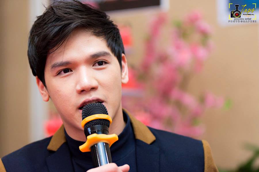 swordshines10: "Hindi ako nagsasalita kapag may mga performances kami ...