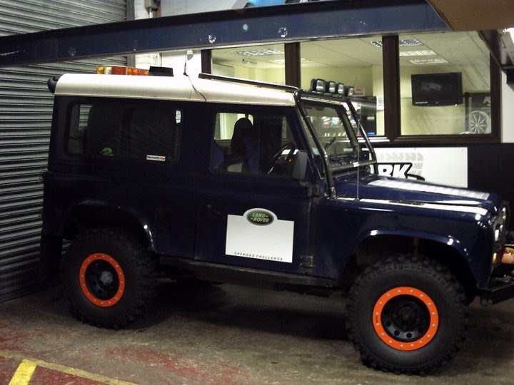 Chris Hawman. Anything Land Rover.