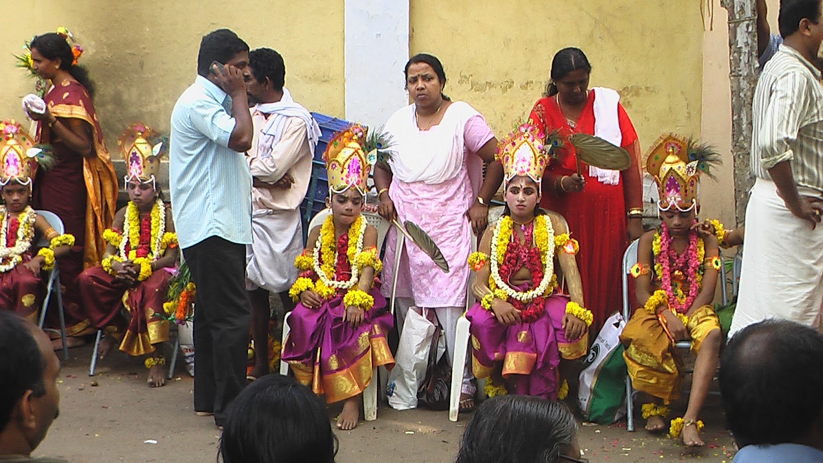 Attukalpongala: Attukal temple festival - Kuthiyottam photos