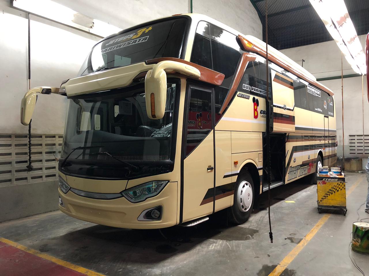 SEWA BUS WISATA PURWOKERTO: Po. B Coach Bus ( a member of 8888 family )