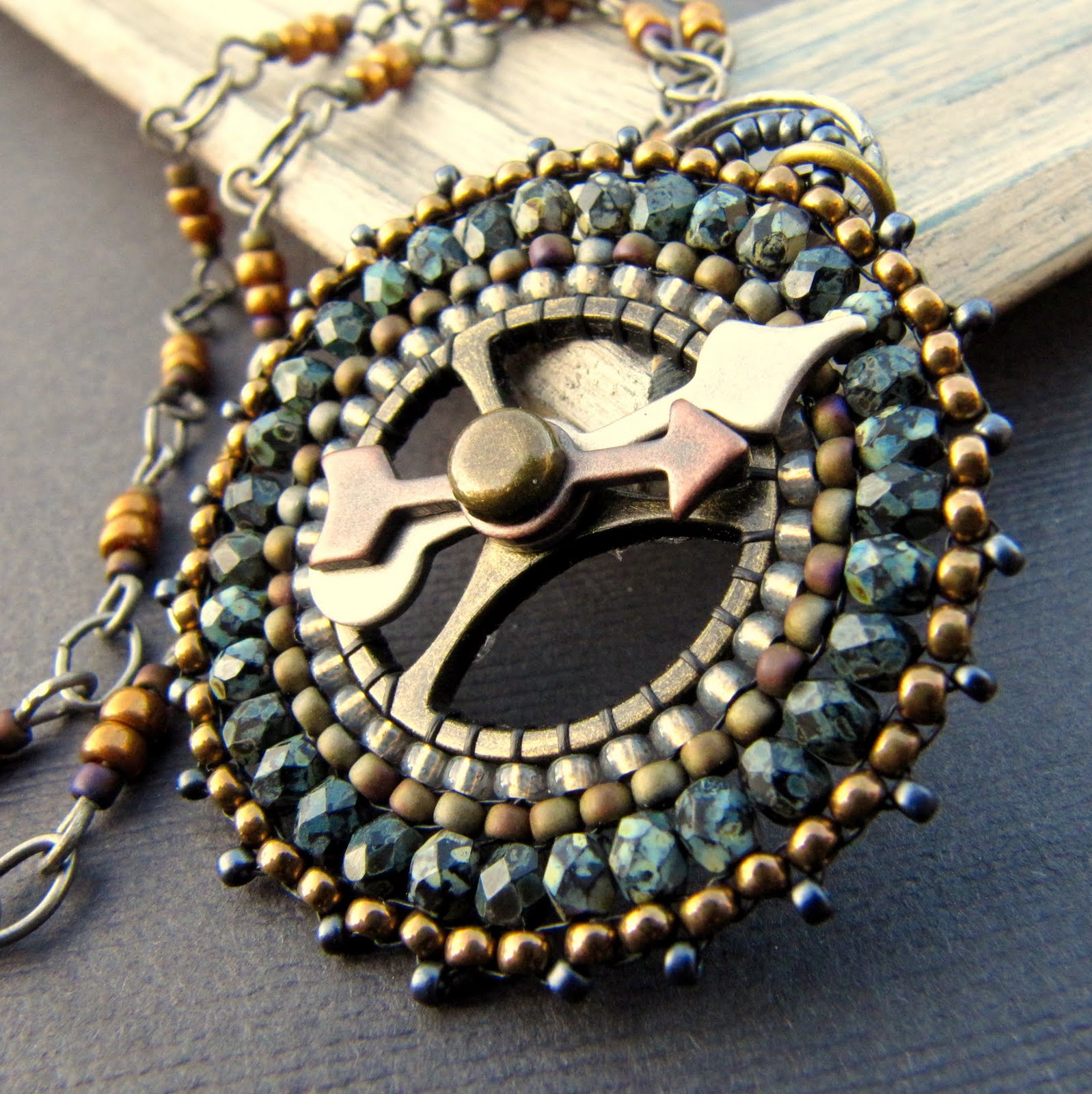 La Bella Joya: The Perfect Picot