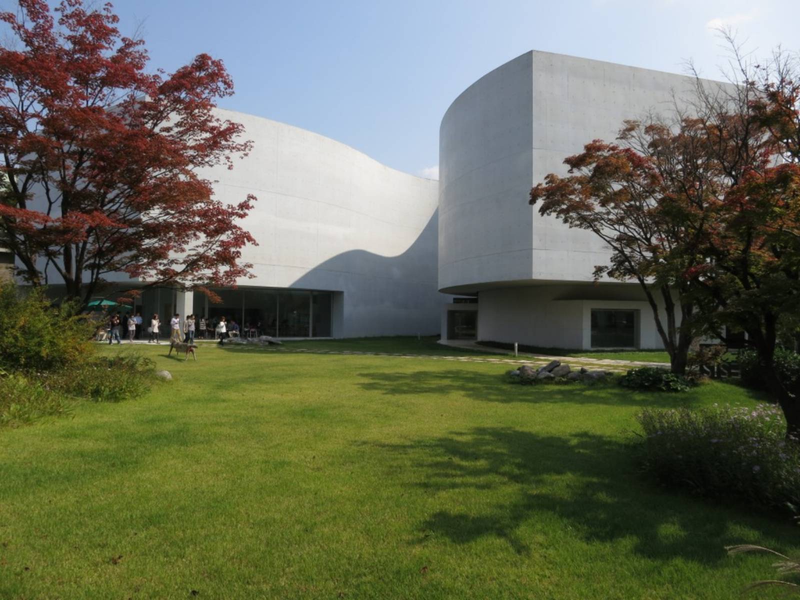 architecture now and The Future: MIMESIS MUSEUM BY ALVARO SIZA VIERA