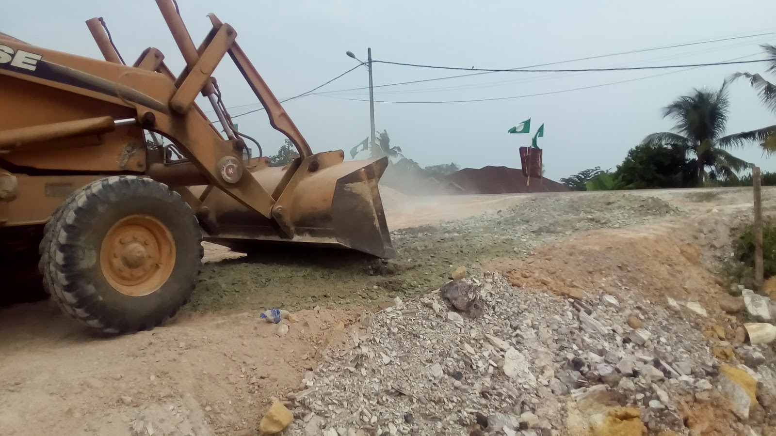 kontraktor membekal tanah pasir serta sewa jcb: membekal tanah melaka